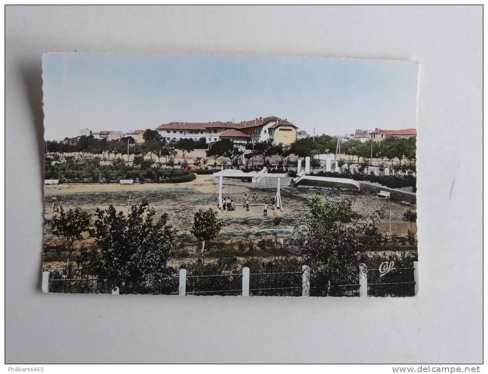 SETIF VUE VERS LECOLE SUPERIEURE ET LE PARC DES SPORTS ANIMEE ...