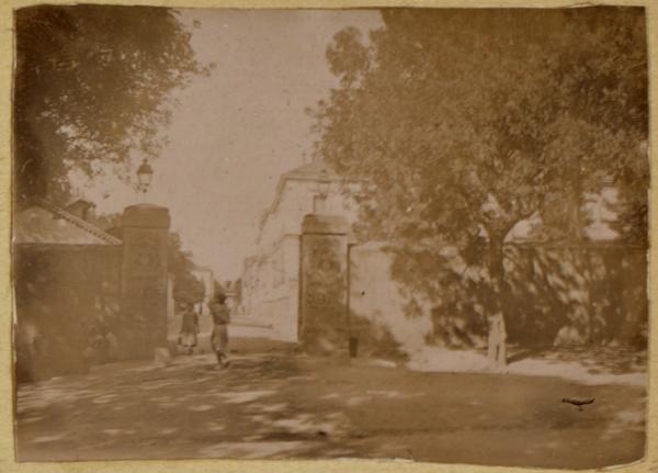 Blida. Porte Bizot Image de propagande coloniale | vitaminedz.com